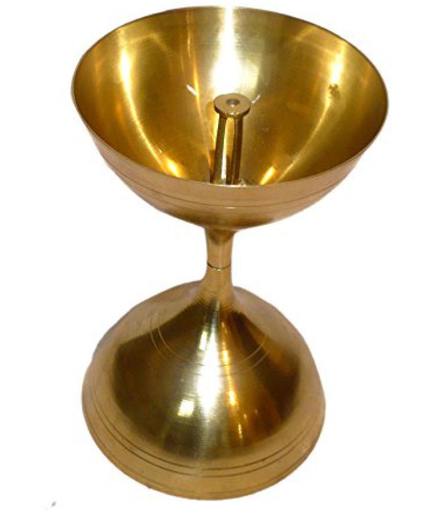 Brass Metal Plain Diya Big In Size By Bharat Haat BH01774 Buy Brass Brass Metal Plain Diya Big In Size By Bharat Haat BH01774 Buy Brass