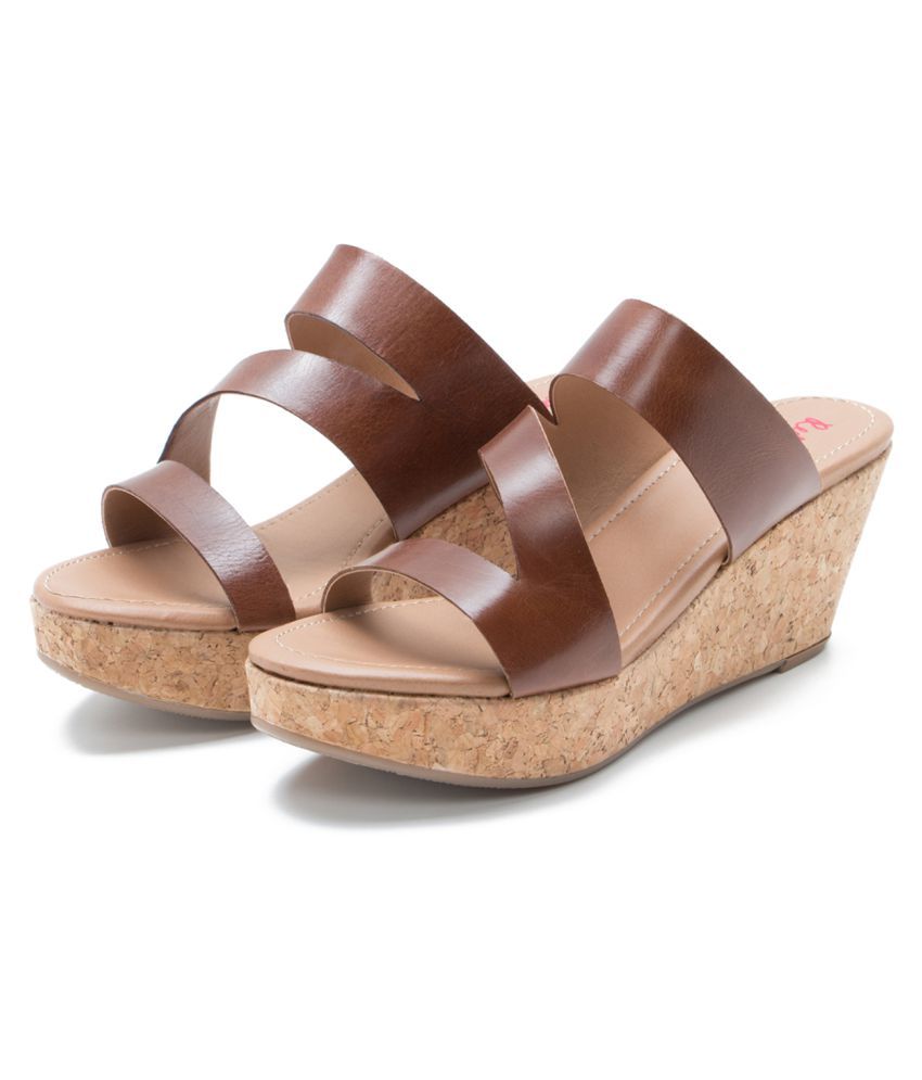 Red Tape Leather Tan Wedges Heels Price In India Buy Red Tape Leather Tan Wedges Heels Online
